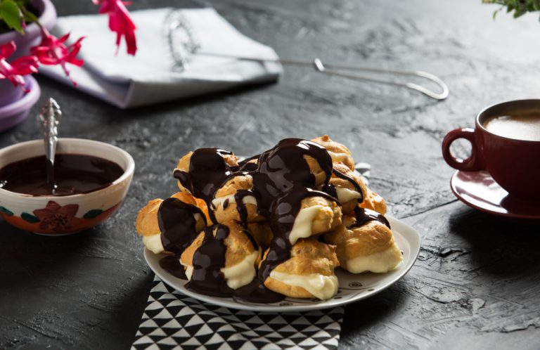 İstanbul'un Profiterolü ile Ünlü En İyi 20 Pastanesi | obilet.com - Blog