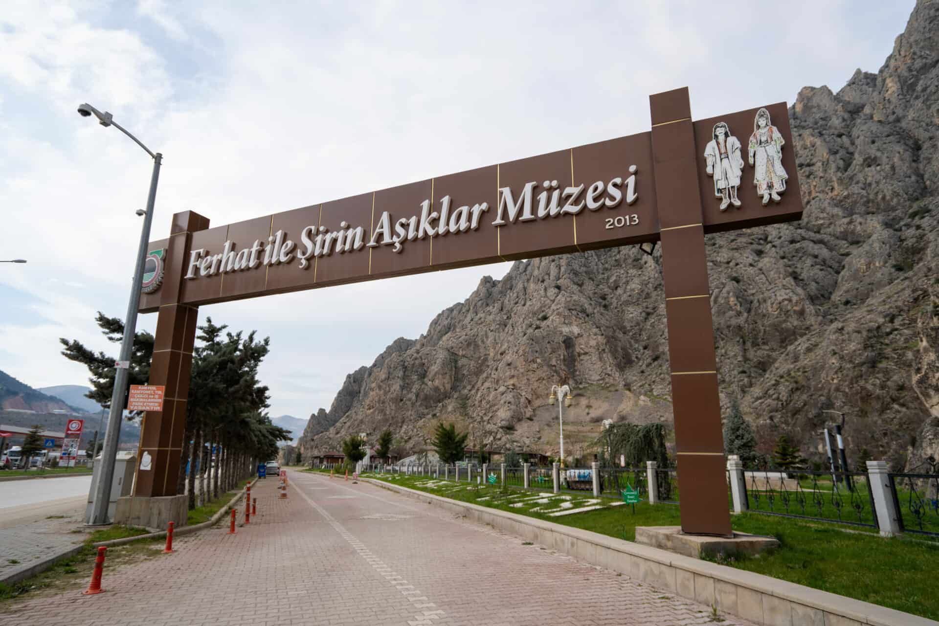Amasya Gezilecek Yerler: Yeşilırmak’ın Kıyısında Keyifli Bir Tatil ...